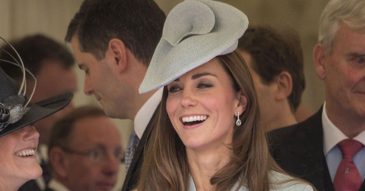 Herzogin Kate: Hut und Fascinator stilvoll tragen | BUNTE.de