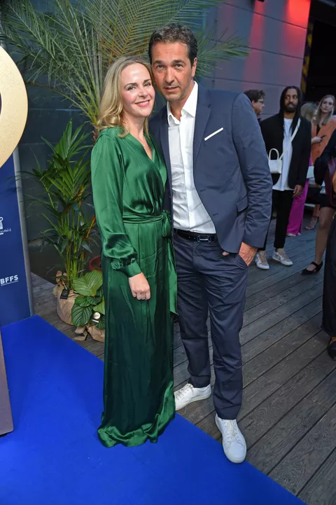 Deutscher Schauspielpreis 2022: Nach der Verleihung feierten die Stars ...