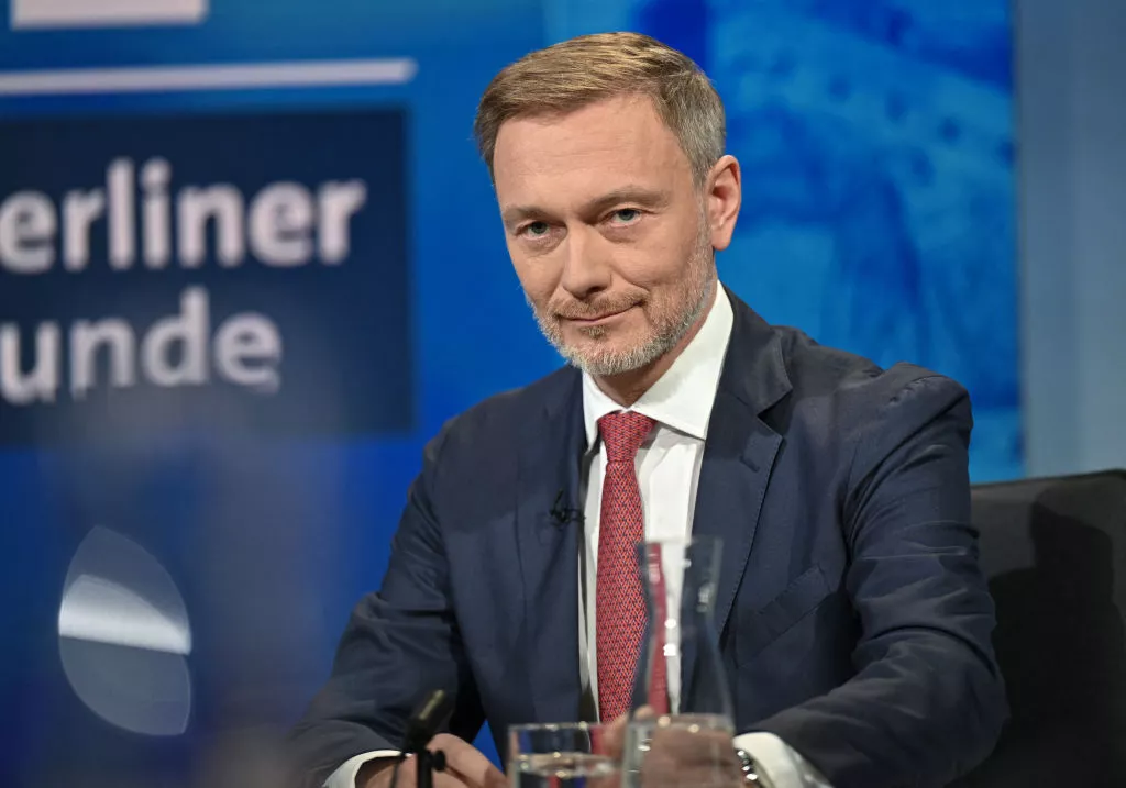 Christian Lindner: "Ich habe von meiner Frau strenge Regieanweisungen ...