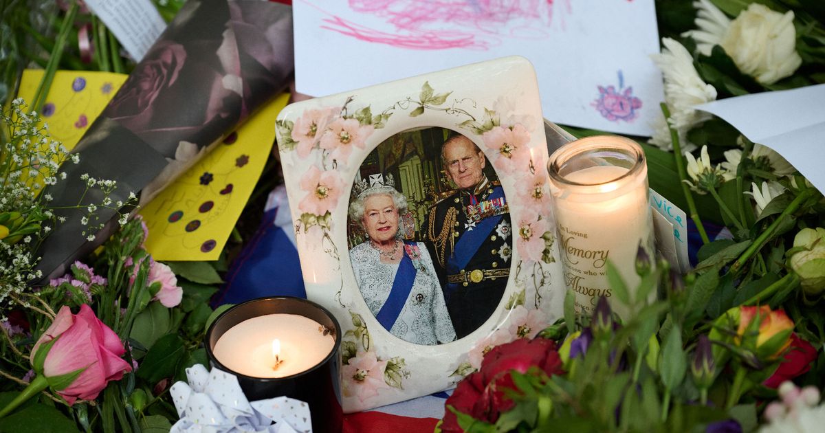 Prinz Philip: Heute wird er wieder mit der Liebe seines Lebens vereint | BUNTE.de