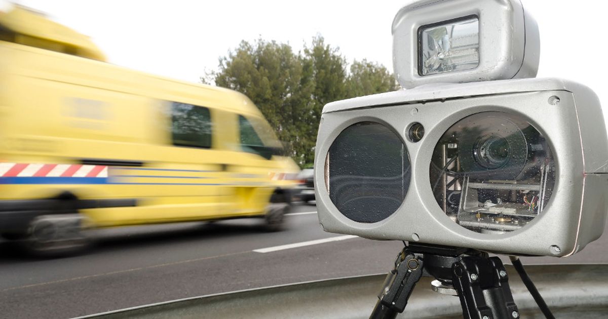 Blitzerwarner: Radarwarner legal benutzen | BUNTE.de