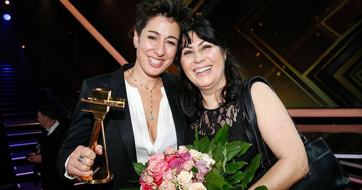 Einer Frau hat Dunja Hayali "unfassbar viel zu verdanken" | BUNTE.de