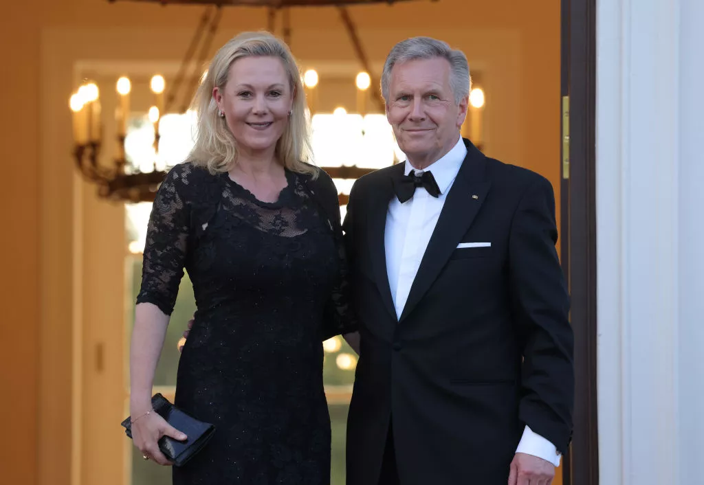 Intime Details über Bettina Wulffs Neuen Mark L. | BUNTE.de