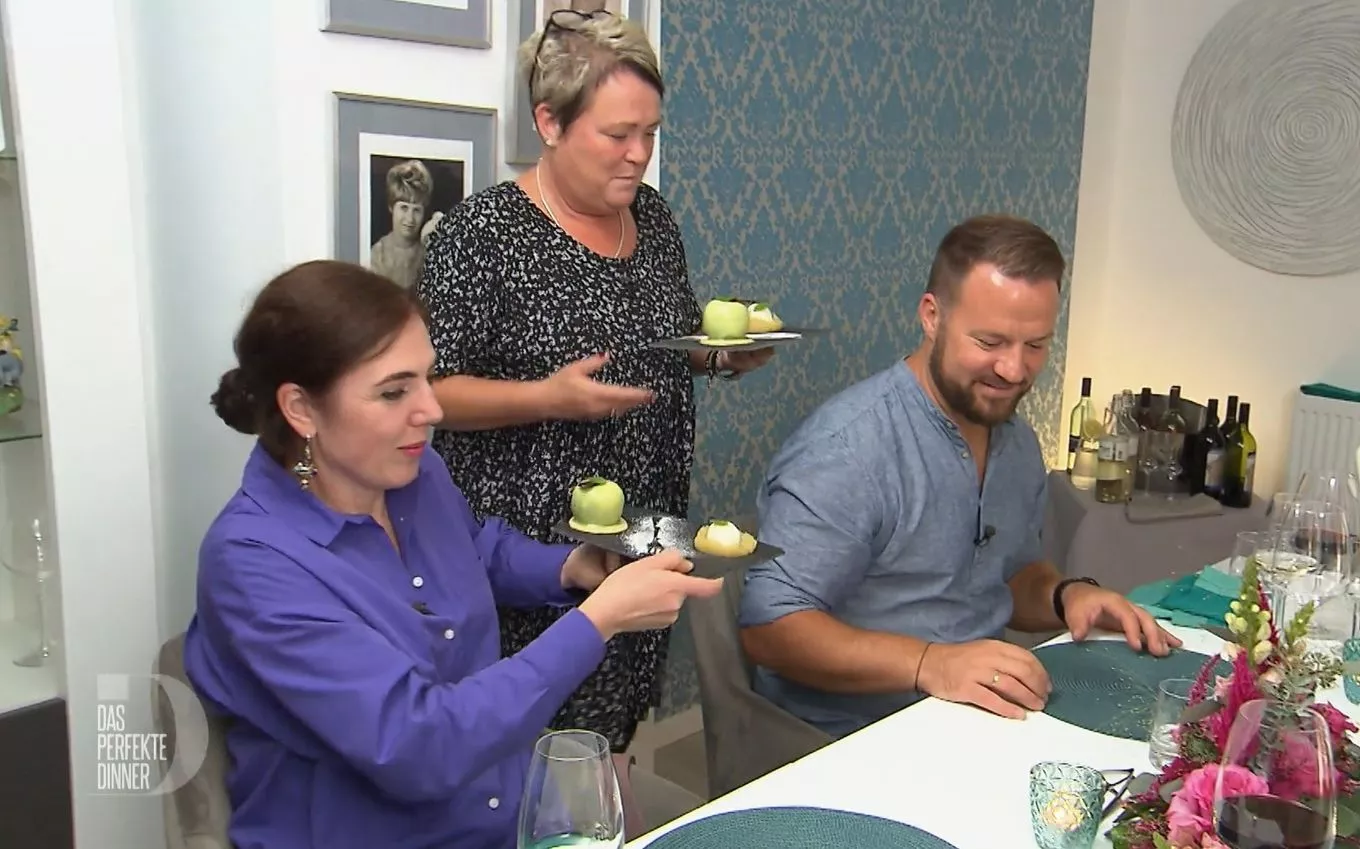 Das perfekte Dinner: Spektakulärer Nachtisch bringt Gäste zum Staunen ...