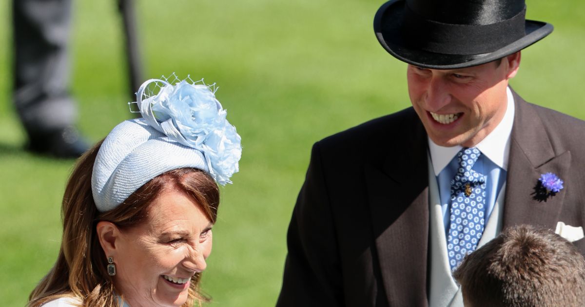 Inniger Moment zwischen Prinz William und seiner Schwiegermutter | BUNTE.de