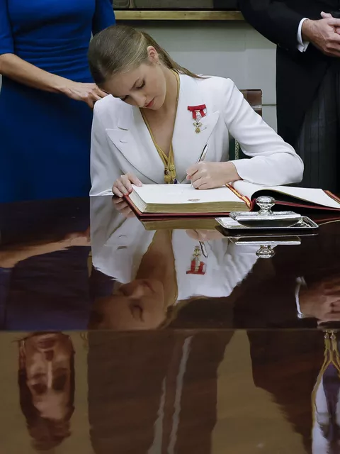 Leonor von Spanien: Sie feiert ihre Volljährigkeit - Bildergalerie bei BUNTE.de