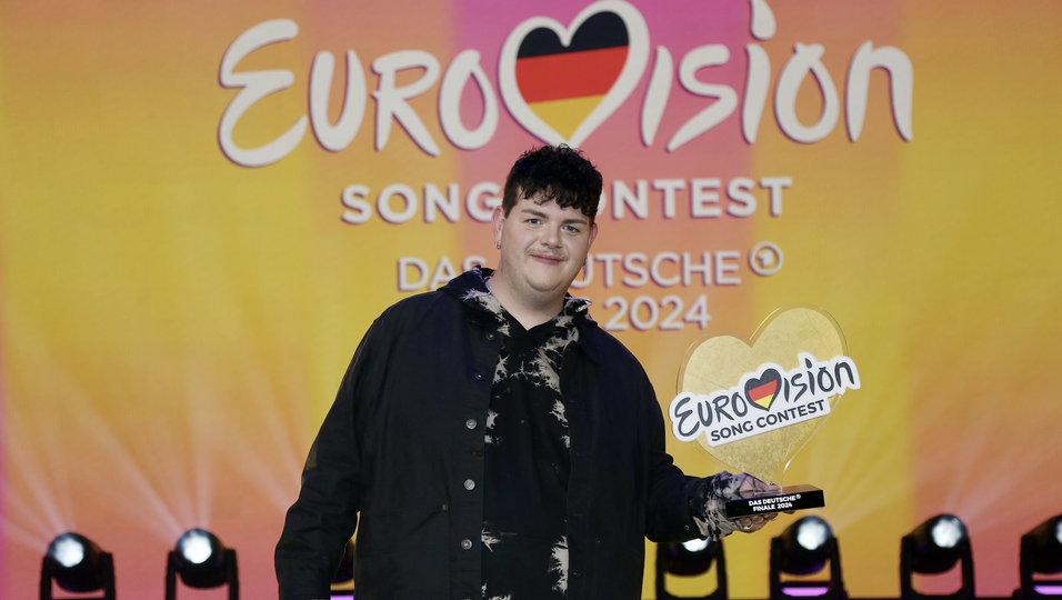 Deutscher ESC-Sänger Isaak muss Song zensieren | BUNTE.de