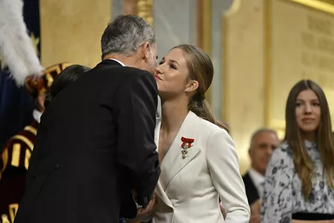 Leonor von Spanien: Sie feiert ihre Volljährigkeit - Bildergalerie bei BUNTE.de