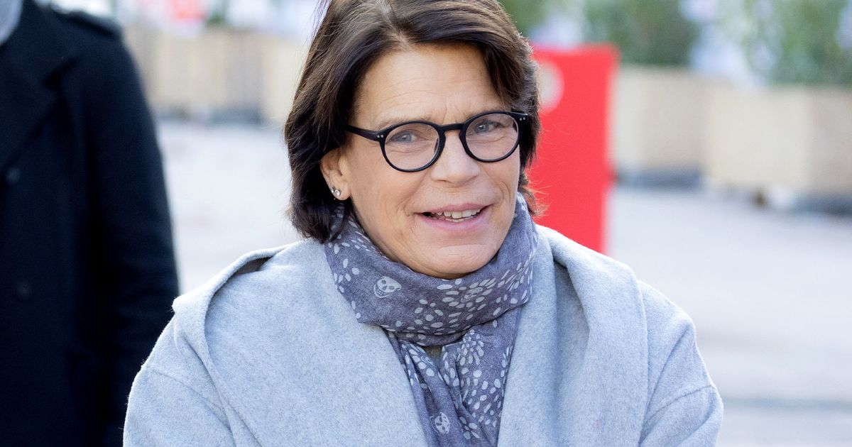 Vor 35 Jahren tappte sie in die Beauty-Falle: Stéphanie von Monaco ...