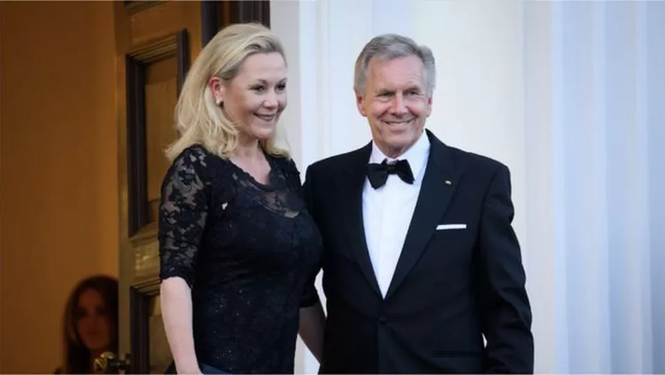 Frühlingsgefühle! Bettina Wulff zeigt ihre neue Liebe auf Sylt | BUNTE.de