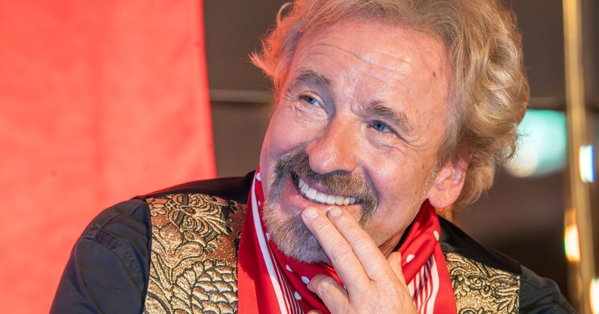 Thomas Gottschalk findet es "bitter", dass "Bill Kaulitz populärer als ...
