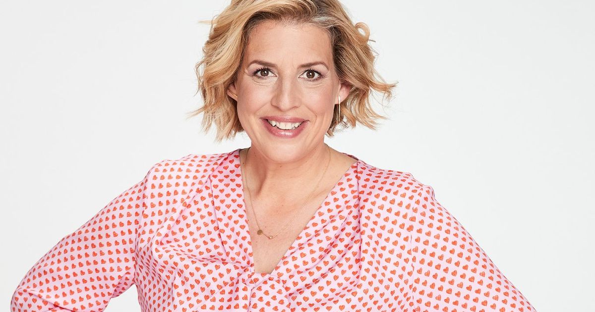 Elena Uhlig: "Ich finde meinen Körper so toll, wie er ist" | BUNTE.de