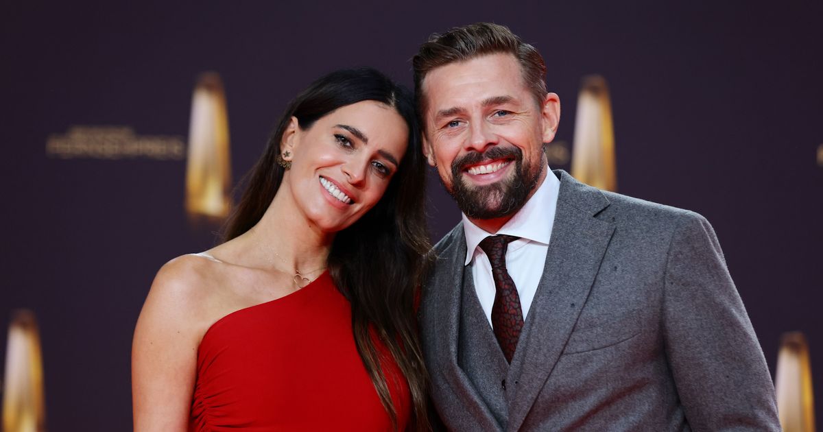Klaas Heufer-Umlauf: Liebesauftritt auf dem Red Carpet | BUNTE.de