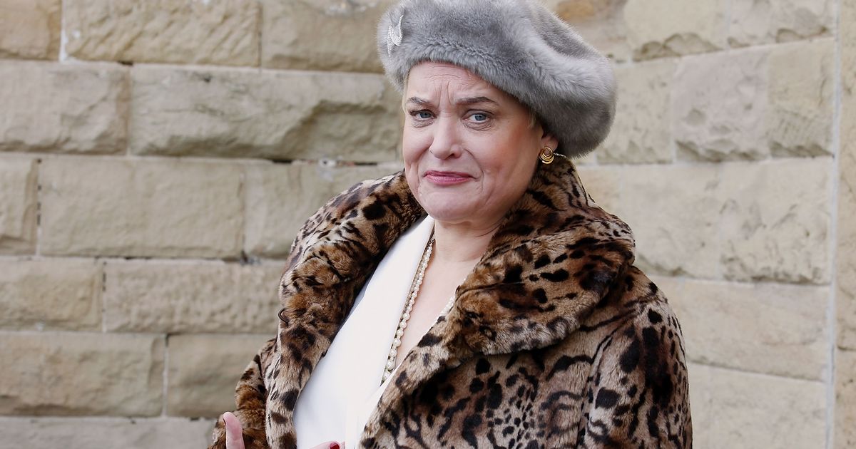 Hella von Sinnen: "Nicht auszuhalten, wenn ich mich für die Größte ...