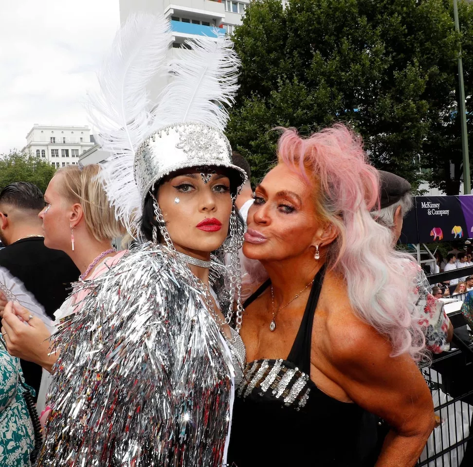 Bea Fiedler wegen rassistischem Spruch aus Show geworfen | BUNTE.de