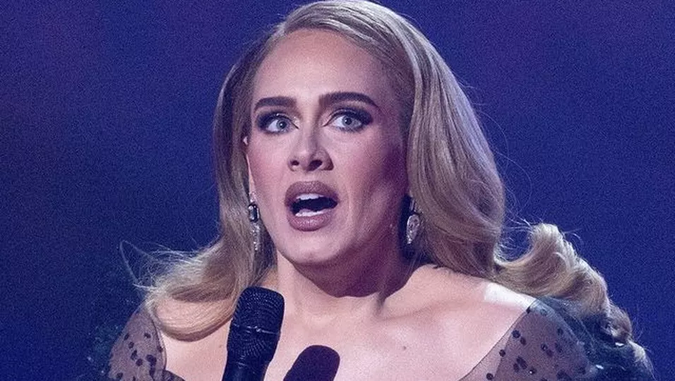 Adele gesteht auf der Bühne: "Ich war beinahe Alkoholikerin" | BUNTE.de