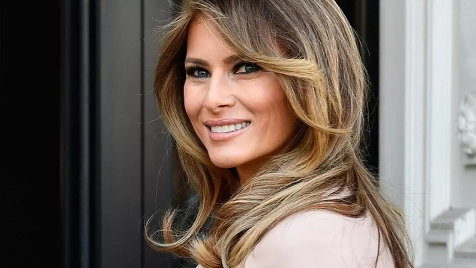 Melania Trump: Luxus pur? So viel kostete ihr Blütenkleid! | BUNTE.de