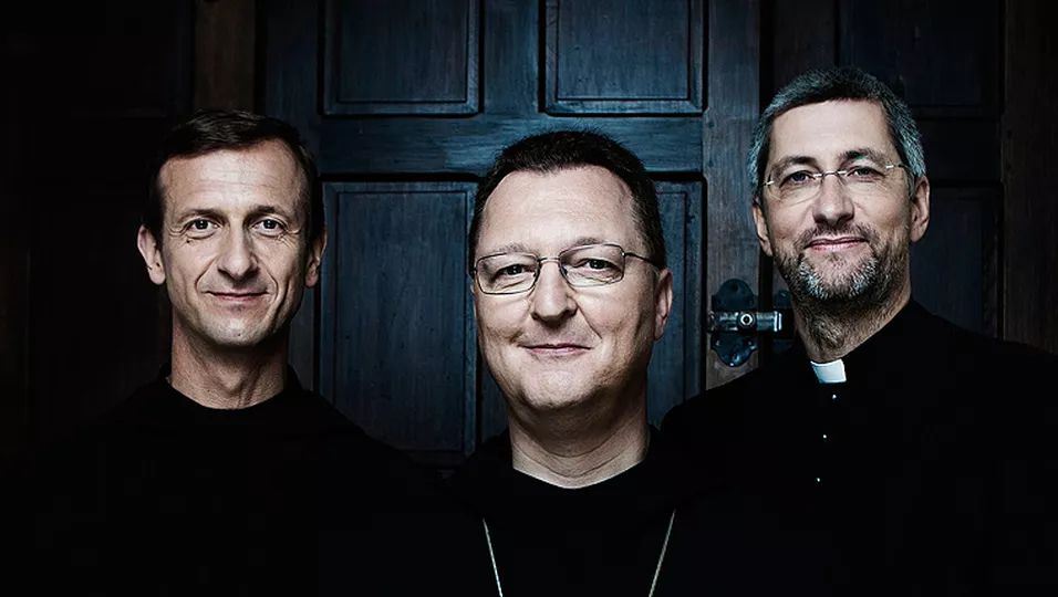 Die Priester: Ihr Gesang berührt die Menschen | BUNTE.de