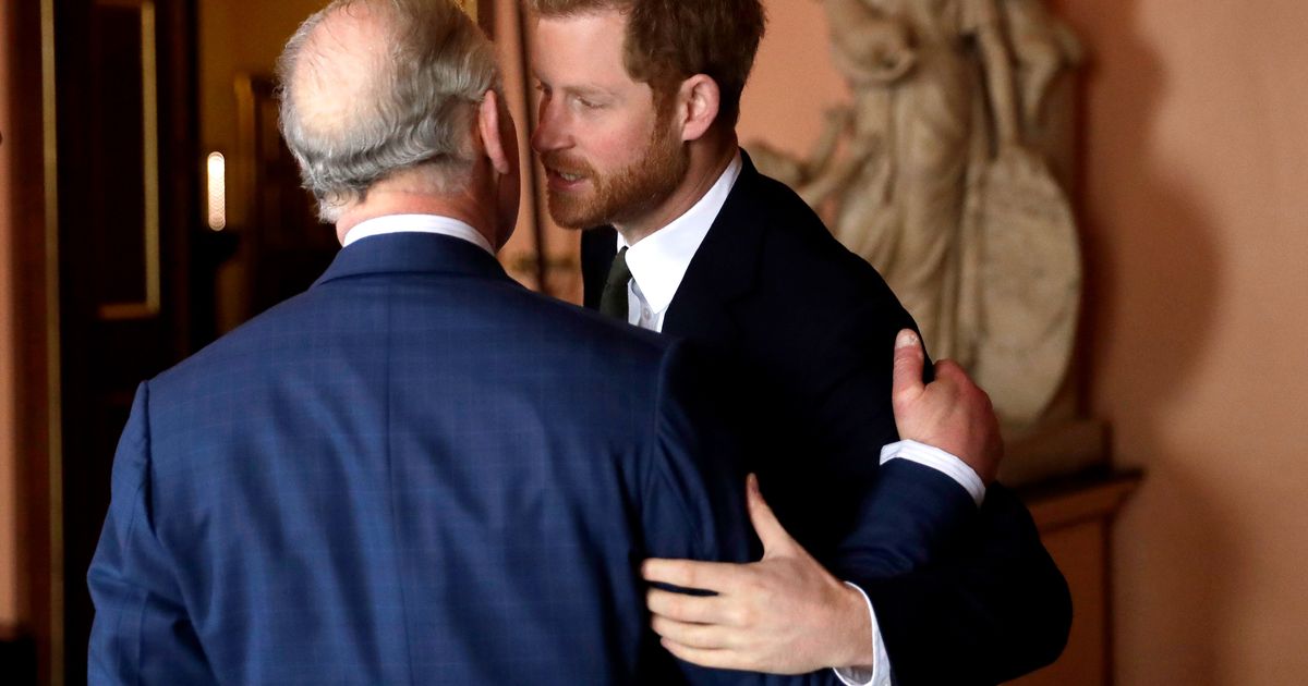 Harry spricht mit Vater Charles, aber nicht mit Bruder William | BUNTE.de