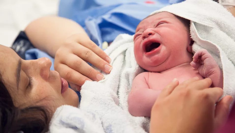 Geburtstrauma: Wenn die Geburt zum Albtraum wird: "Das kann Mütter ein ...
