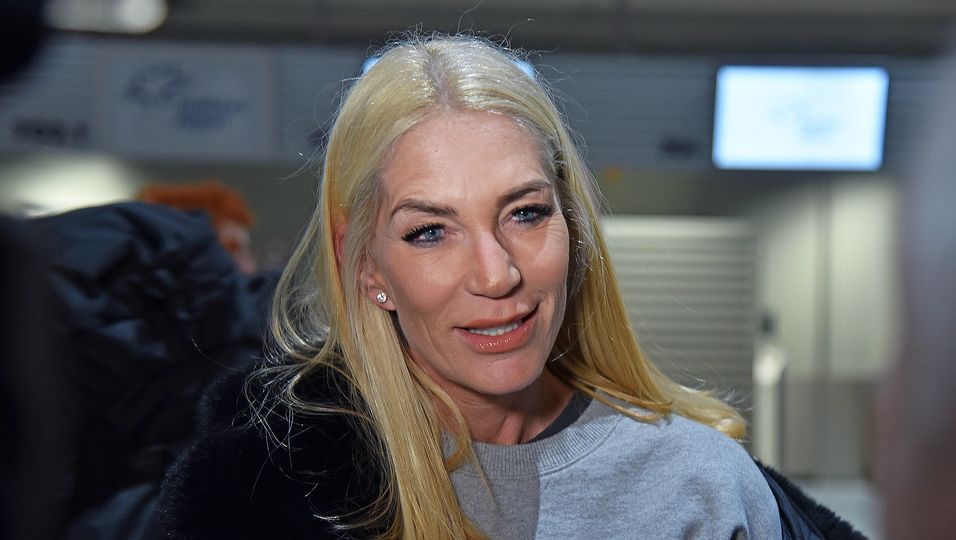 Dschungelcamp-Begleiterin schickt Sarah Kern "good vibes" | BUNTE.de