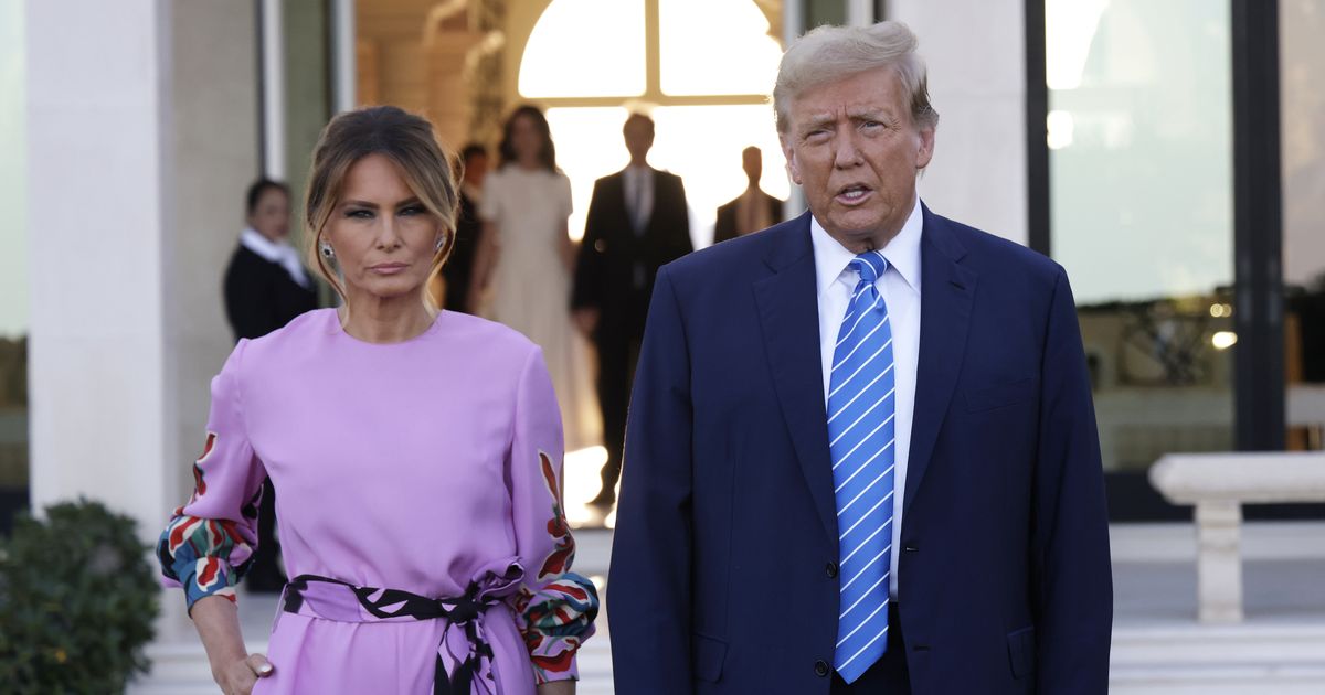 Plötzlich holt Trump Sohn Barron (18) auf die Bühne | BUNTE.de