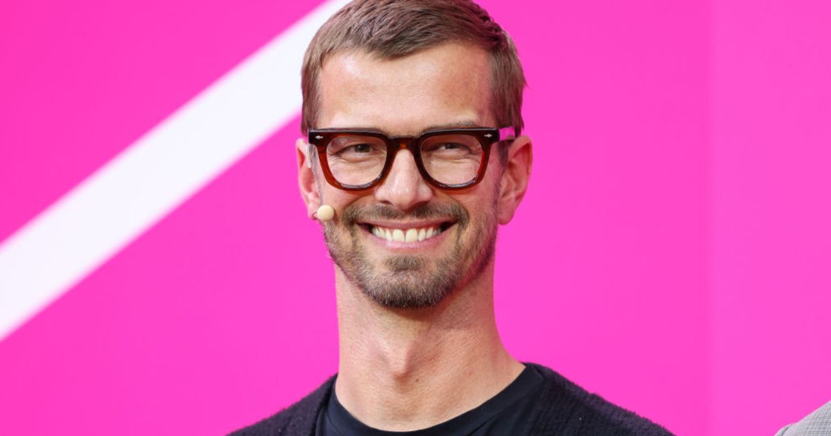 Joko Winterscheidt wird 46 – bei einem Detail über sich hat er ...