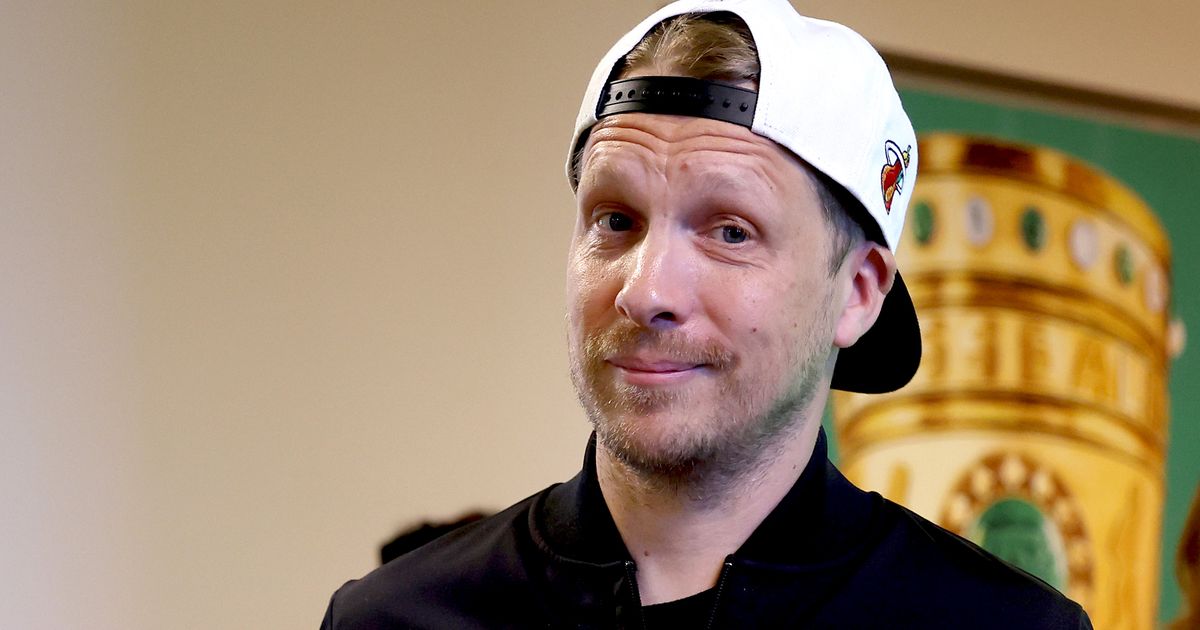 Oliver Pocher: Fat Comedy muss ihm wegen Ohrfeige 50.000 Euro zahlen | BUNTE.de