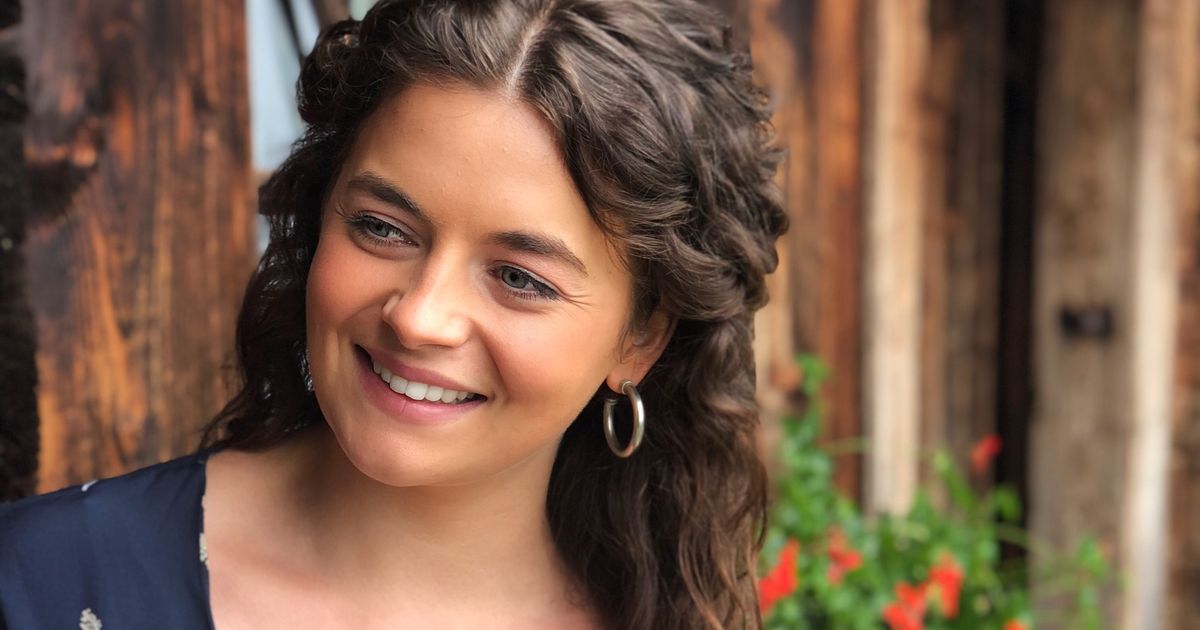 "Bergdoktor"-Star Ronja Forcher verrät, was in den Drehpausen passiert ...