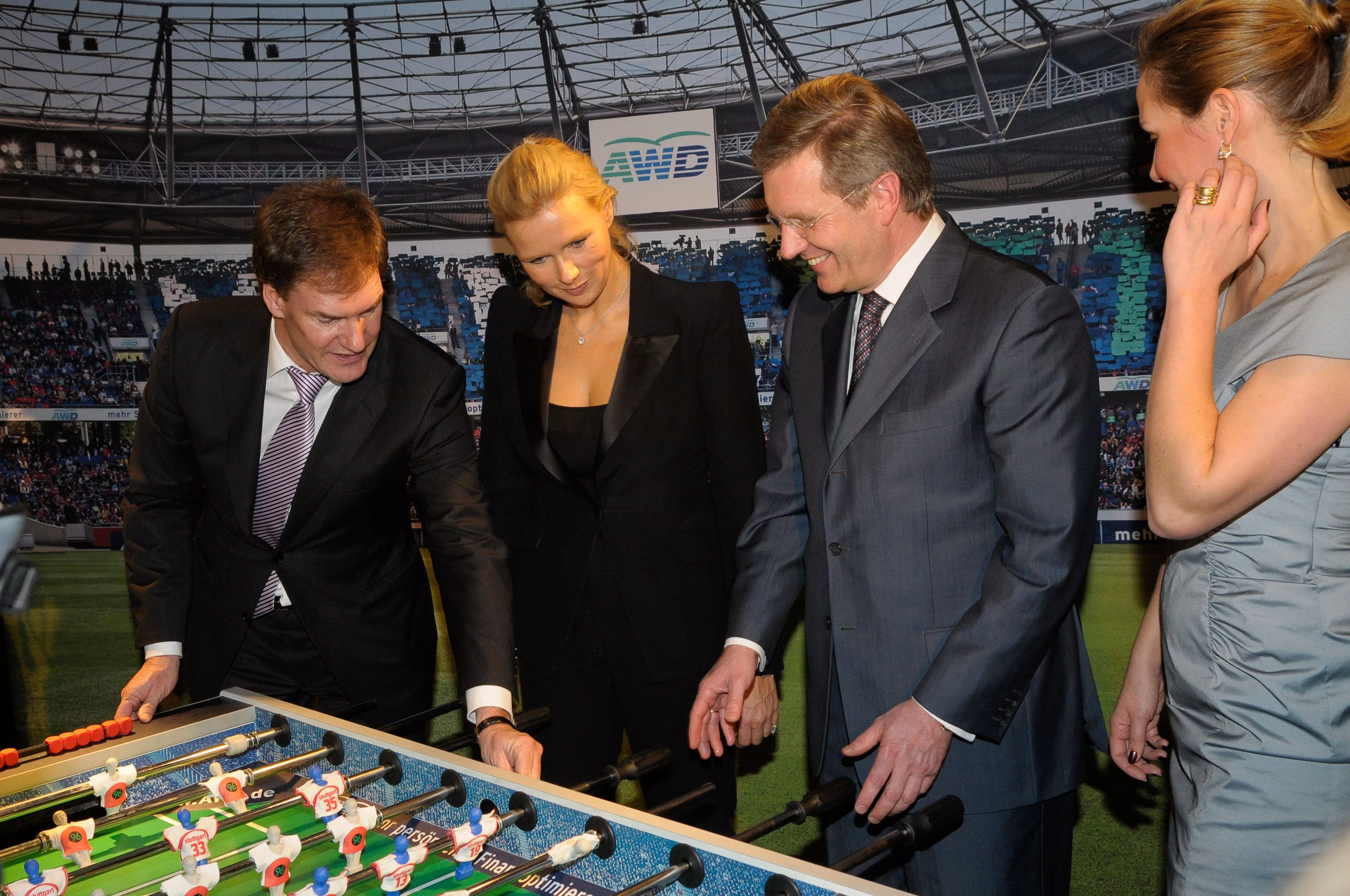 Dank Wulff: So lernte Carsten Maschmeyer einst Veronica Ferres kennen ...