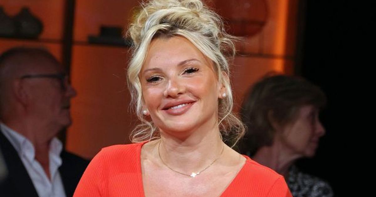 Evelyn Burdecki begeistert ihre Fans mit Outfit-Verwandlung | BUNTE.de