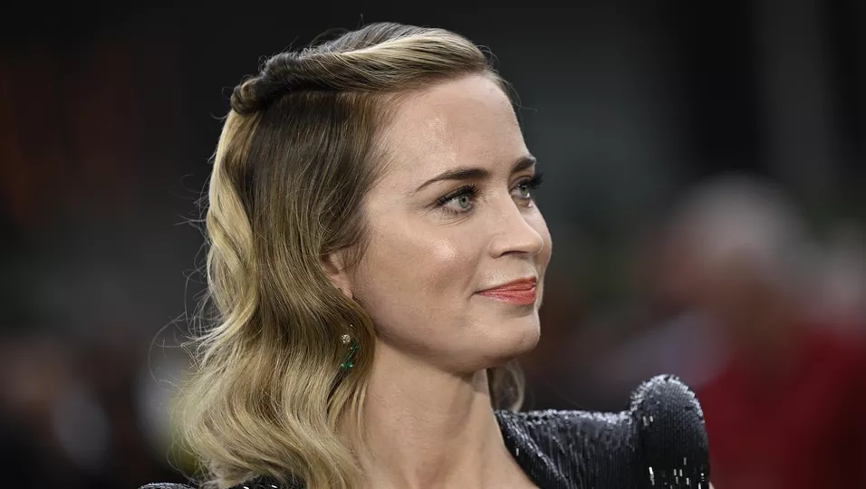 Emily Blunt machte sich über Figur einer Kellnerin lustig: "Bin ...