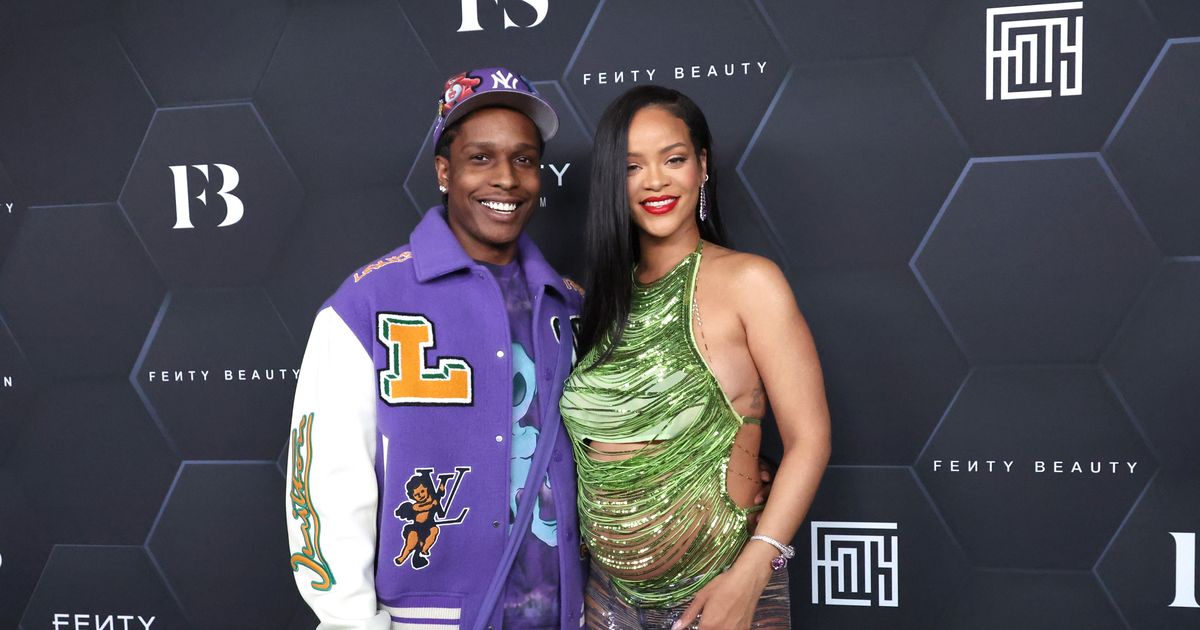 Rihanna: Zum Dahinschmelzen: Sie zeigt Baby Riot Rose | BUNTE.de