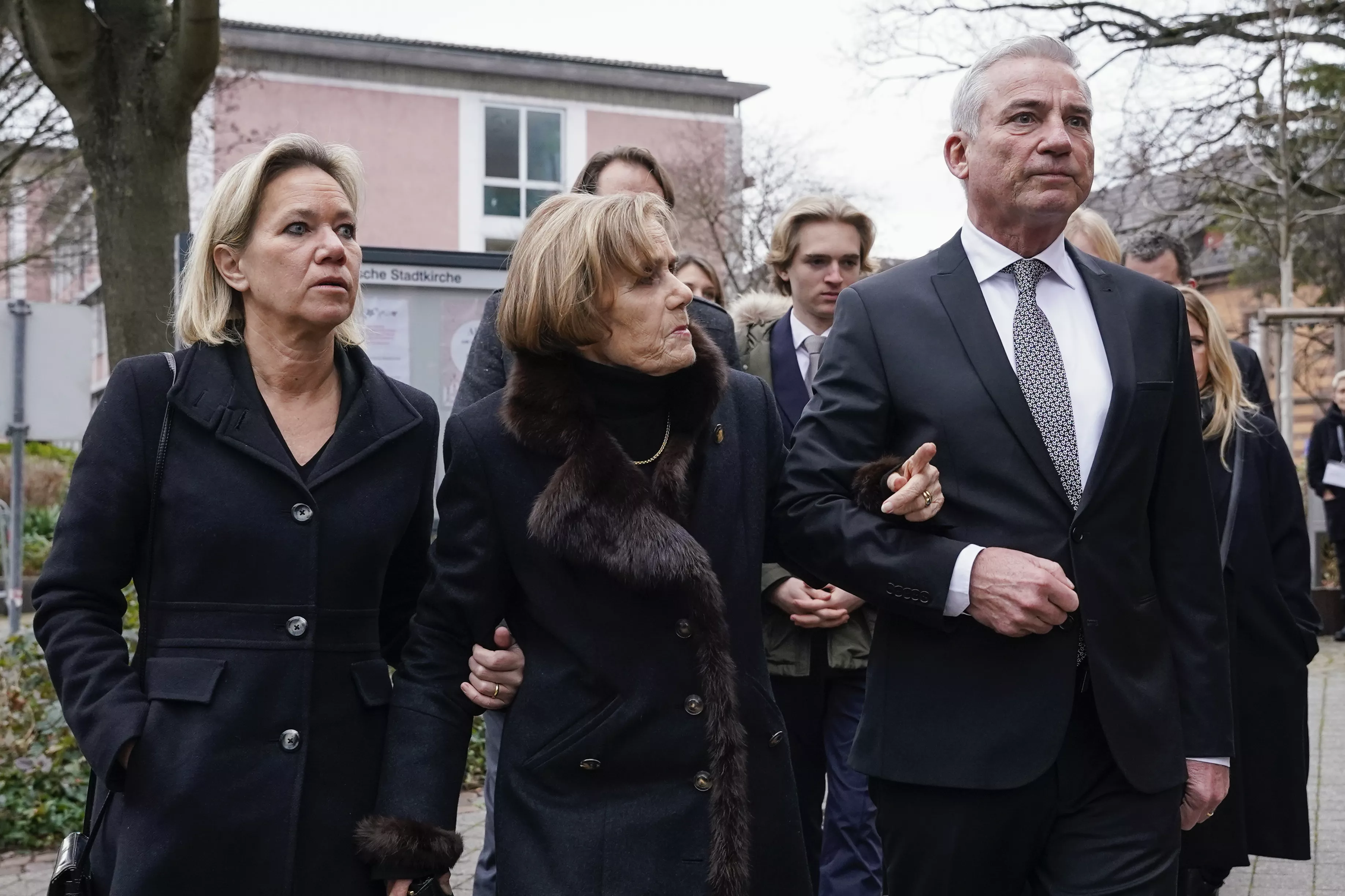 Wolfgang Schäuble (†81): Rede seiner Tochter rührt zu Tränen | BUNTE.de