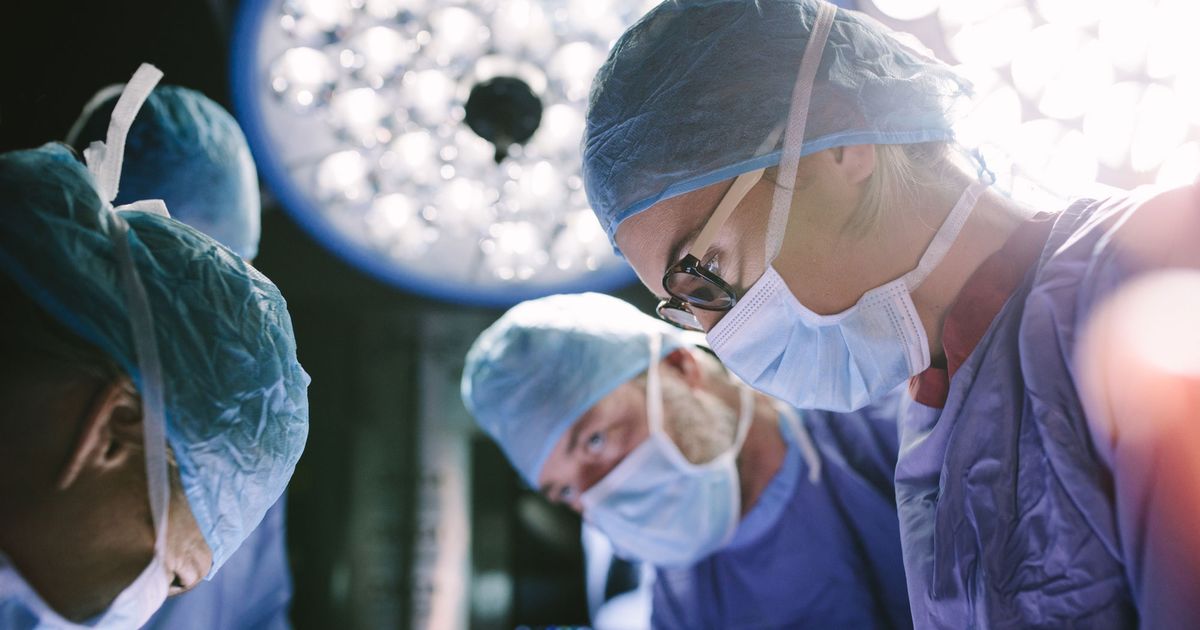 "Mommy Makeover" des Grauens: Mutter lässt sich nach Schwangerschaften ...