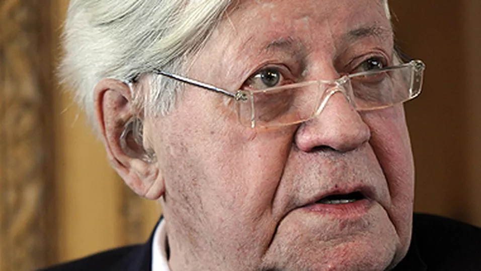 Helmut Schmidt: Kommt zur Trauerfeier für Peter Struck | BUNTE.de