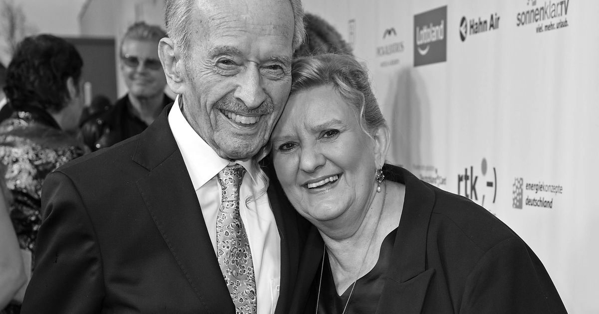 "Traumschiff"-Star Horst Naumann ist tot | BUNTE.de