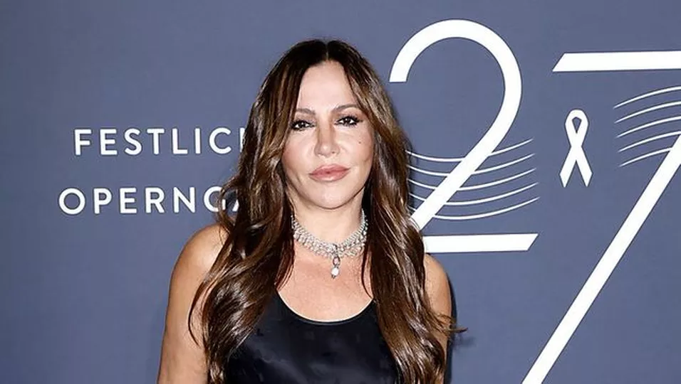 Gute Gene von Mama Erika? Das sind "Frühling"-Star Simone Thomallas ...