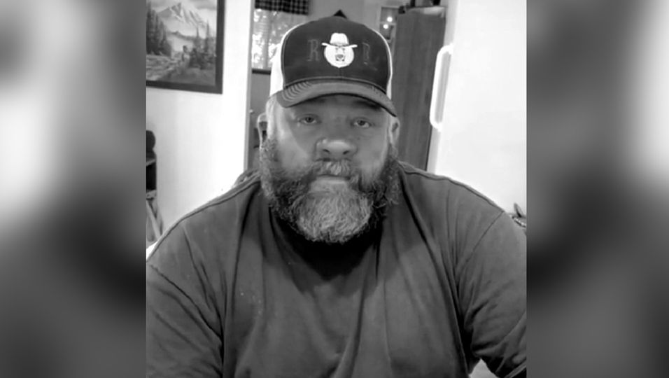 TikTok-Star John Kelly: Überraschender Tod mit 45 Jahren | BUNTE.de