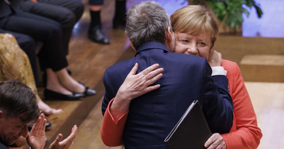 So nah lässt Angela Merkel kaum jemanden an sich heran | BUNTE.de