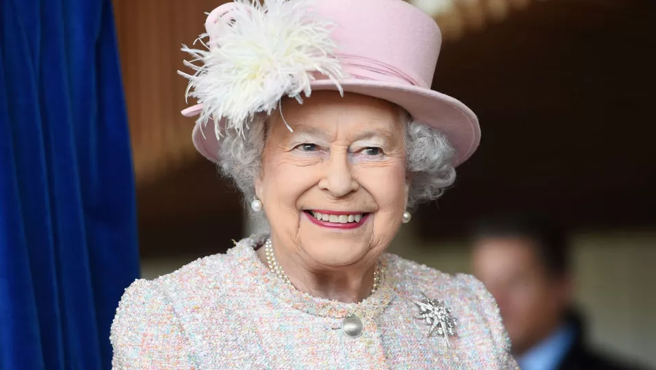 So brachte Star-Fotograf Rankin Queen Elizabeth II. zum Lachen | BUNTE.de