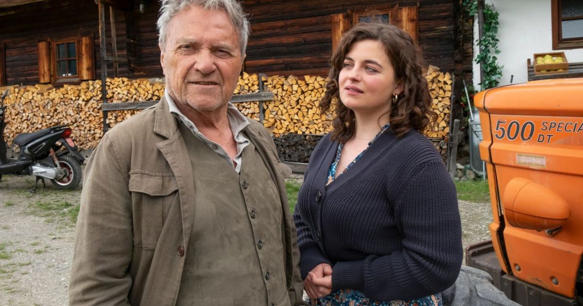 Der Bergdoktor: "Emotionale Reise in Vergangenheit" – Ronja Forcher ...