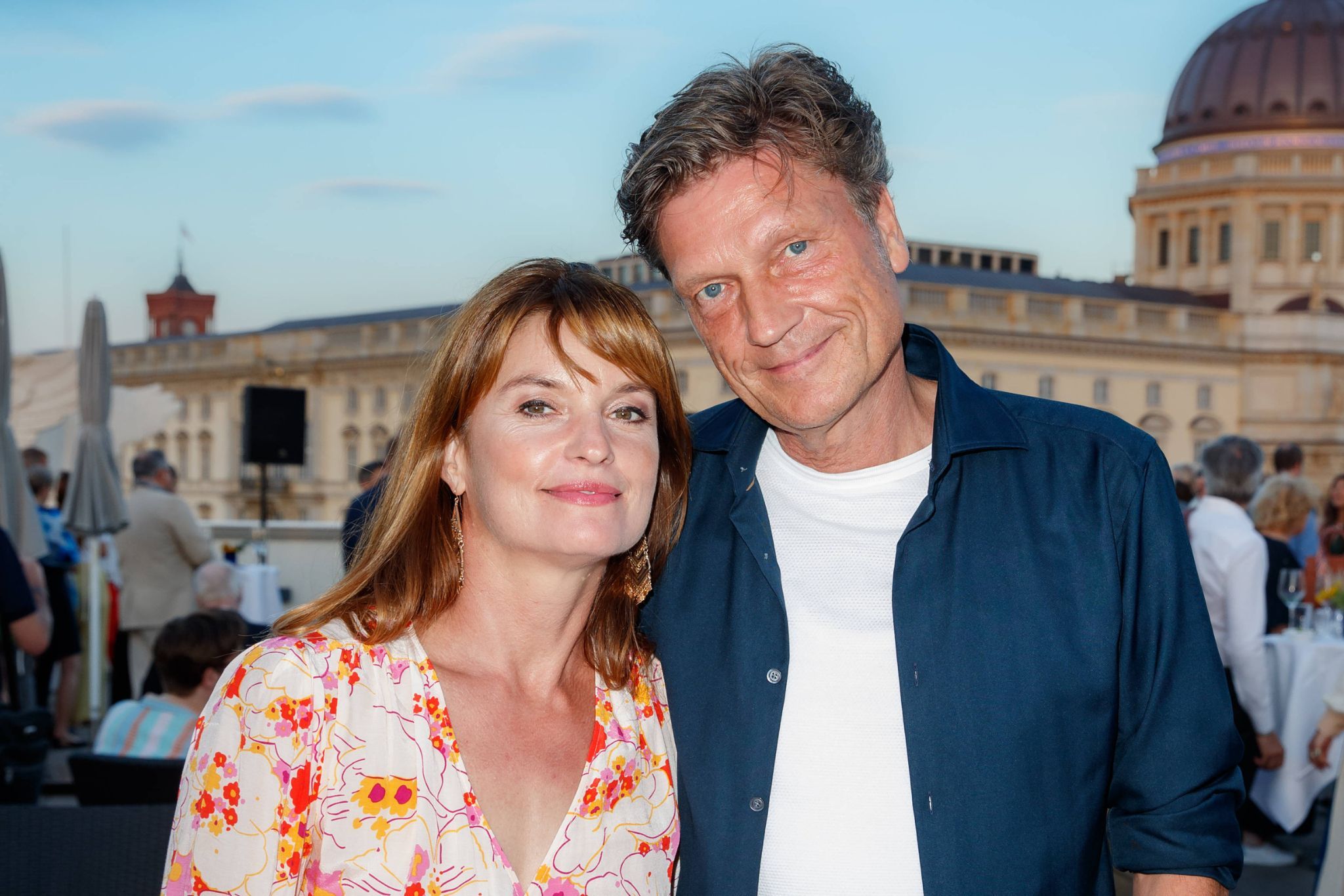 Am Set hat es gefunkt: "Zürich-Krimi"-Star Ina Paula Klink liebt ...