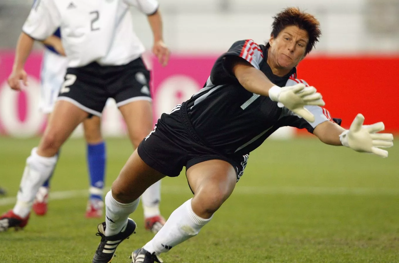 Fußball-WM: Von Marta bis Birgit Prinz – die besten Fußballerinnen ...