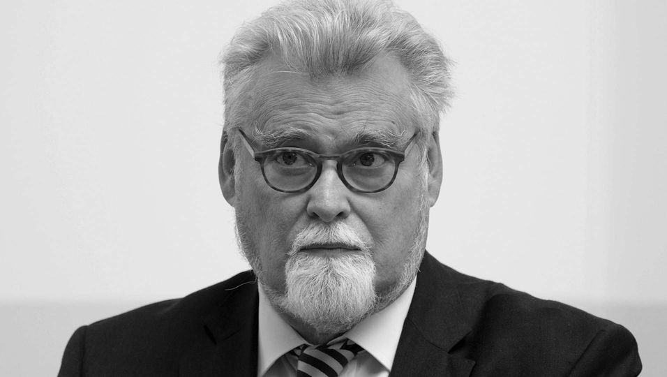 FDP-Politiker Herbert Mertin (†66) ist tot | BUNTE.de