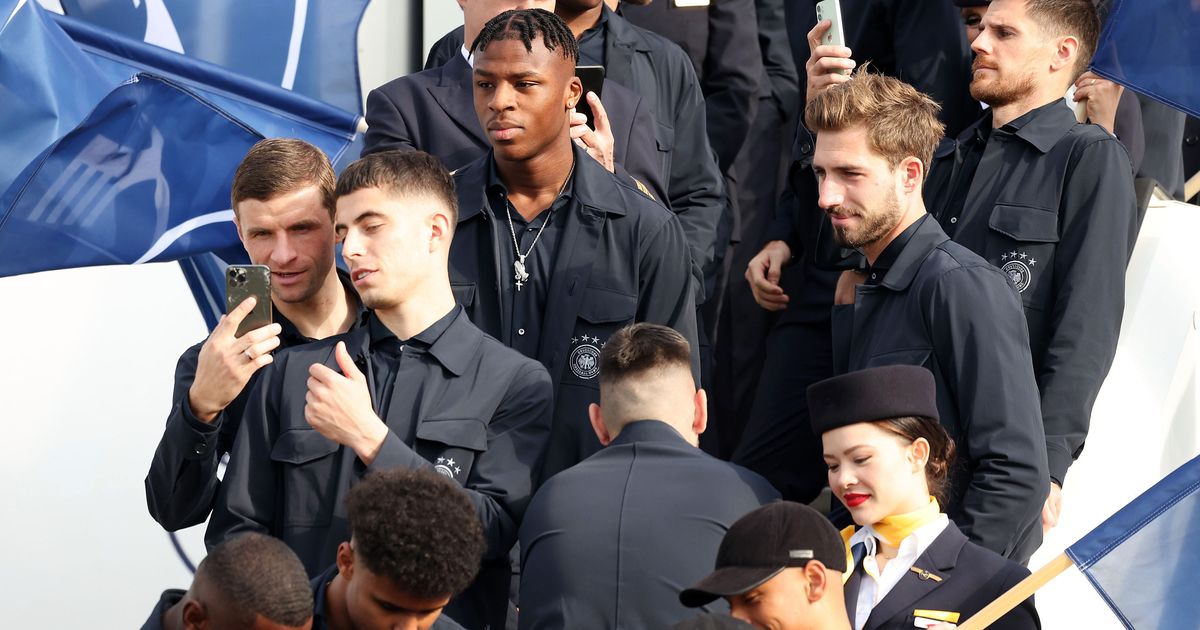 Thomas Müller, Kevin Trapp & Co.: Was hinter ihrem Dresscode steckt ...