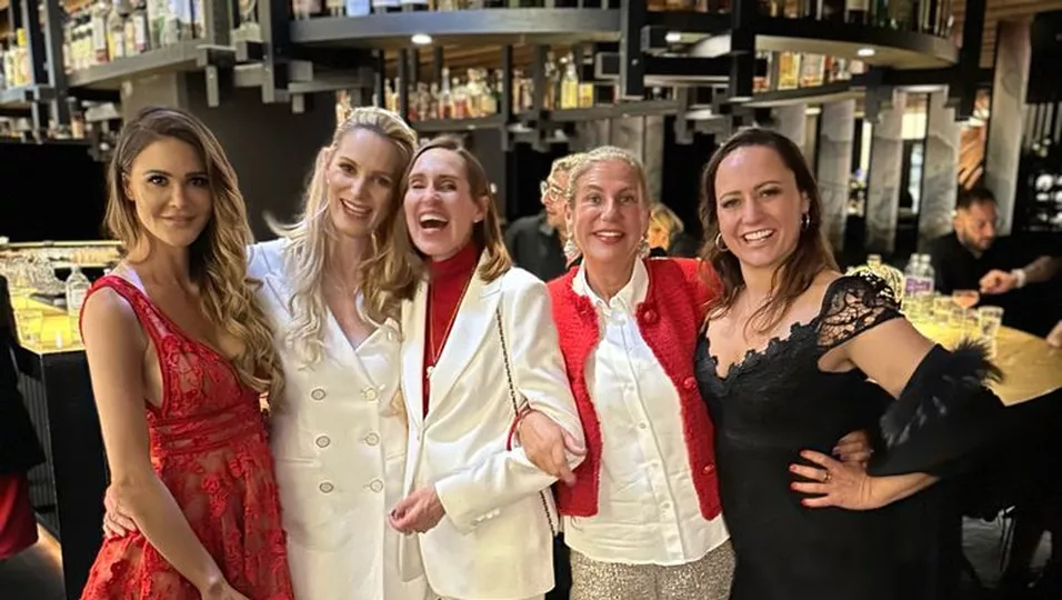 Beauty Launch Event: Doctor Mi! Super Red Launch x BUNTE | BUNTE.de