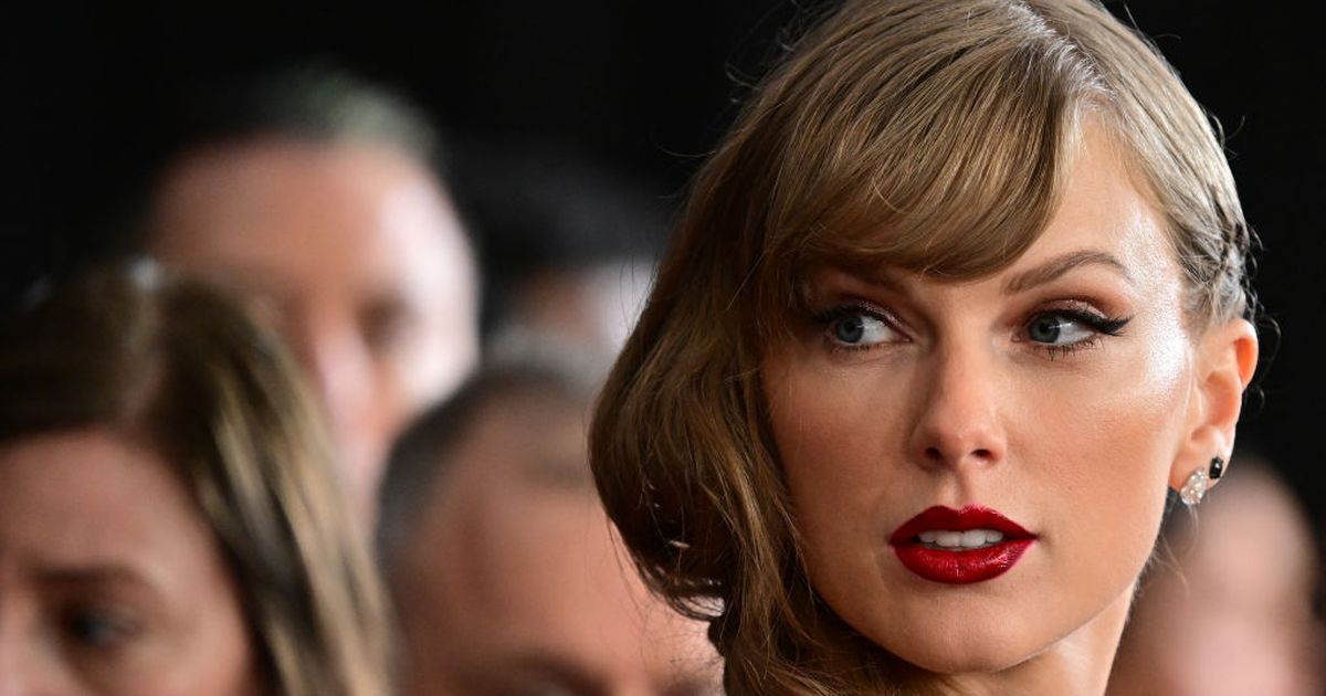 Taylor Swift's Early Career and Rise to Fame in Nashville - World Today ...