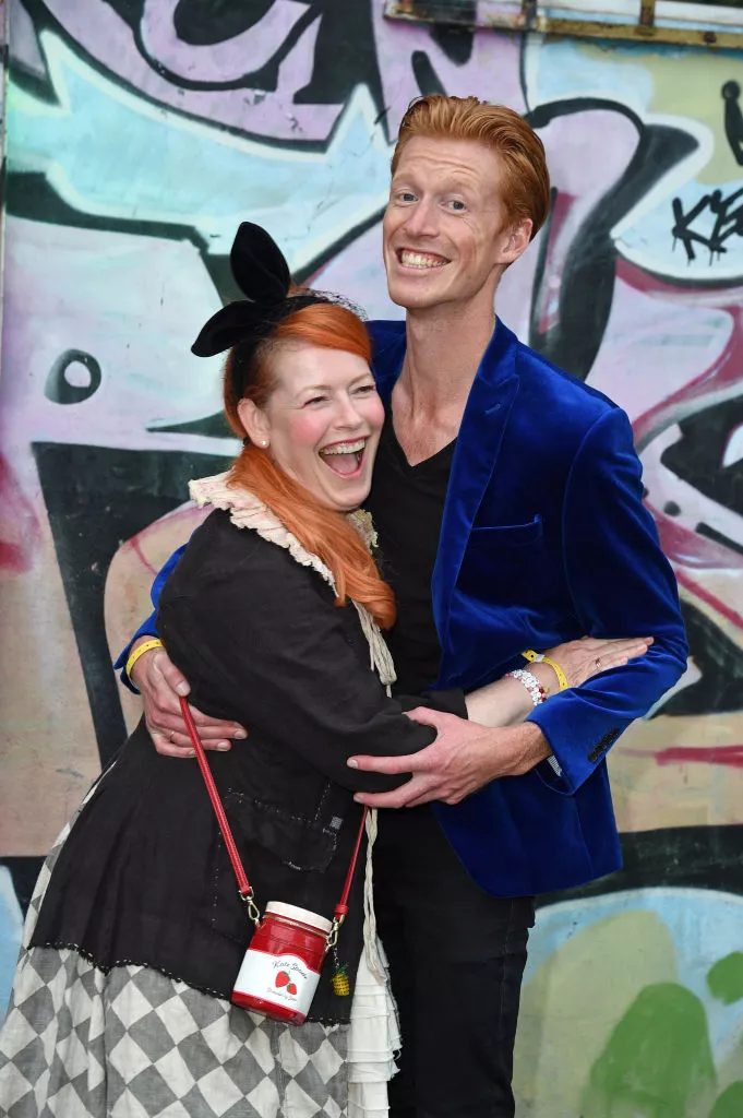 Gewusst? Welchen Teenie-Star Enie van de Meiklokjes einst liebte | BUNTE.de