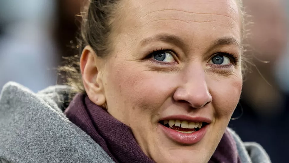 Almuth Schult: Das Baby ist da! Nationalspielerin zum dritten Mal Mama ...